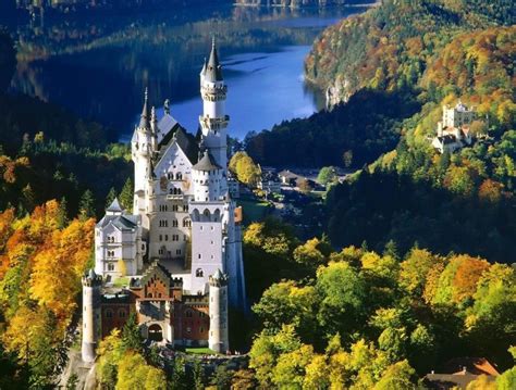 7 самых красивых замков в Германии · HostelsClub