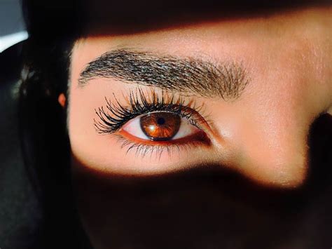 Lash Botox – революция в ламинировании бровей и ресниц