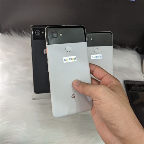 Google Pixel 2 XL Quốc tế