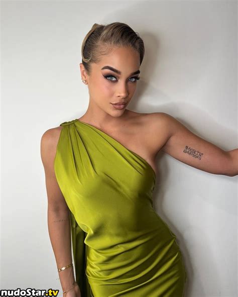 Golden Barbie / Jasmine Sanders / golden_barbie / goldenbarbie Nude OnlyFans Photo #9 - Nudostar.TV