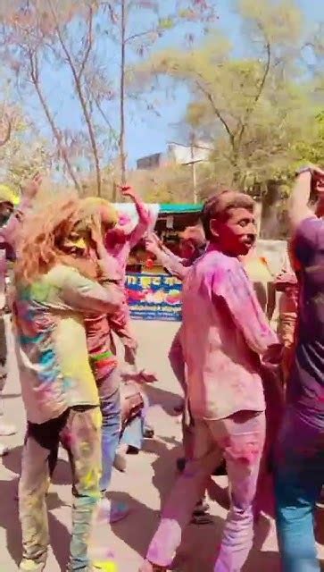 Holi Vibes 😅😅 - YouTube
