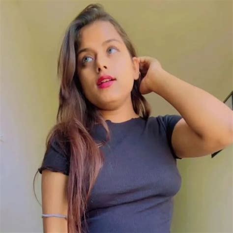 Priyanka Pandey (@official_sonapandey) • Threads, Say more