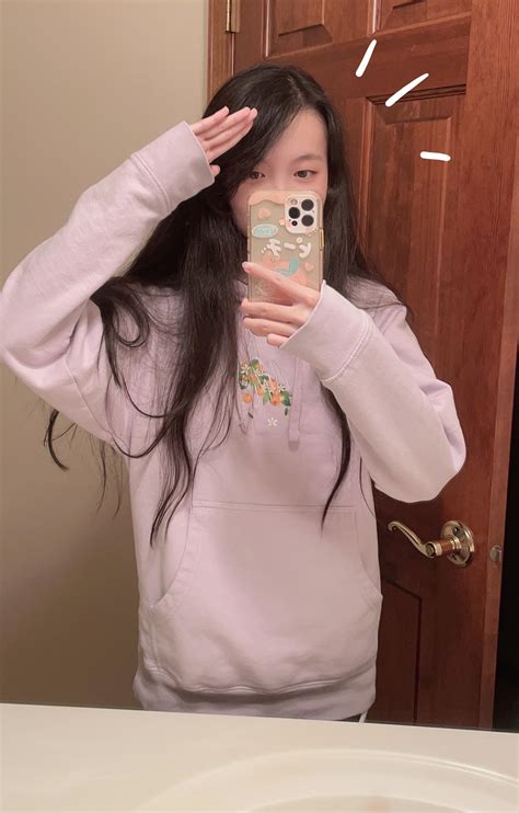 merch gang!! : r/LudwigAhgren