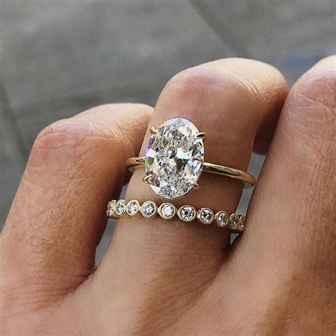 The Stunning Aura Ring with 4.05ct Diamond