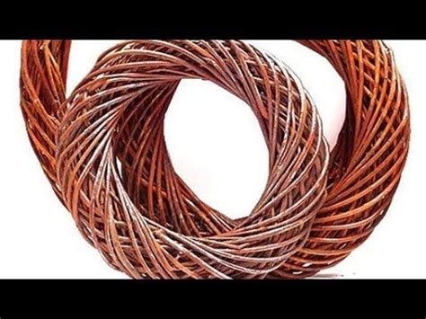 Как плести венки из веток / Основа для венка своими руками | Венок из ...