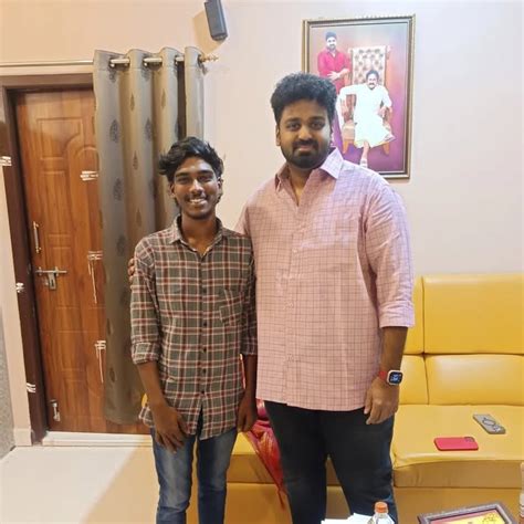 𝙠𝙖𝙧𝙩𝙝𝙞 (@karthik__official_46) • Threads, Say more