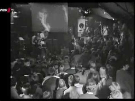 First Techno (Kraftwerk 1970) - YouTube