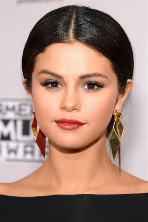 Before And After Makeup Selena Gomez