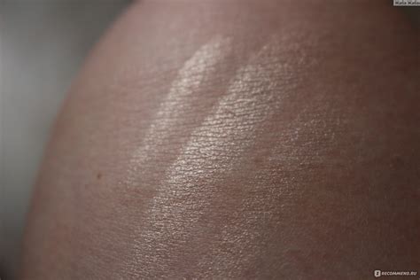Хайлайтер DIVAGE Compact Highlighter Glow Vibes для лица компактный ...