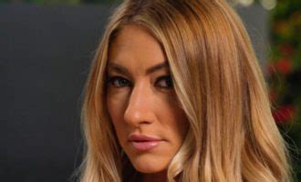 Whitney OC Wiki, Biography, Age, Spouse, Height, Net Worth, Fast Facts ...
