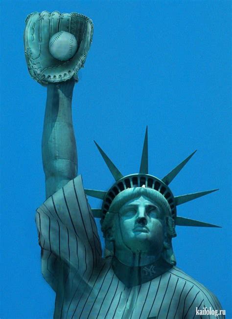 Приколы со Статуей Свободы (50 фотожаб) | Go yankees, New york yankees ...