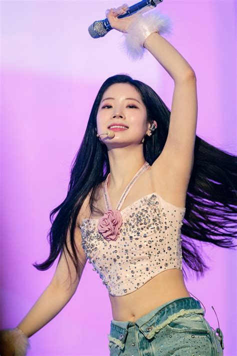 TWICE-DAHYUN RARE PEARLY WHITE PITS : r/kpopGirlsMob