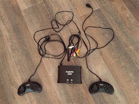 Продам Ретро-консоль Magistr Mega Drive черный. 250 предустановленных ...