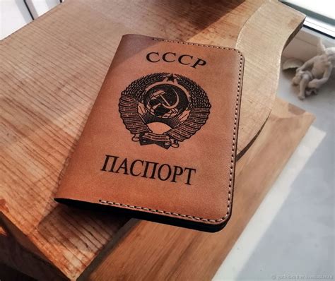 Обложка на паспорт из натуральной кожи – купить на Ярмарке Мастеров ...