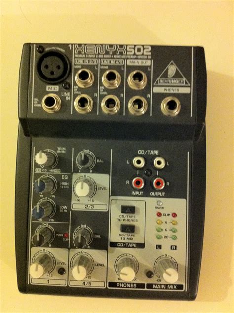 Photo Behringer Xenyx 502 : Behringer 502 (#529251) - Audiofanzine
