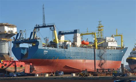 "Sprut" type fishing freezer super trawler