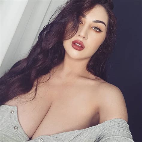 Louisa Khovansky (57 фото)