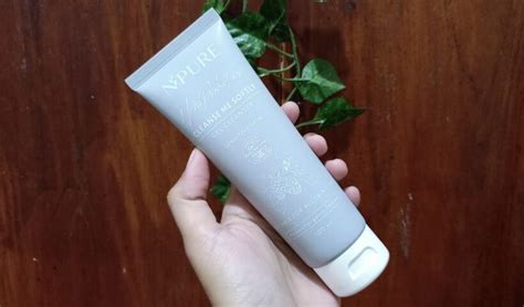 The Benefits of Using a Gel Cleanser on All Skin Types