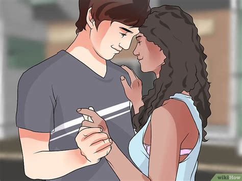How to Tell Your Girlfriend You Want to Be Intimate: 3 Ways