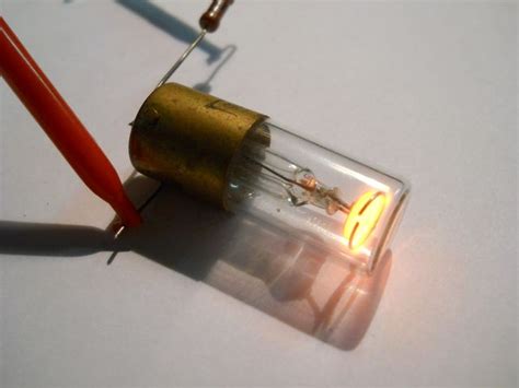 Неоновые лампочки.: engineering_ru — LiveJournal