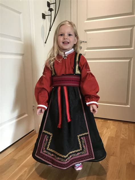 All Fashion, European Fashion, Norwegian Clothing, American Girl Doll ...