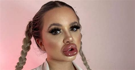 Barbie bimbo abandoned by family over plastic transformation - Daily Star