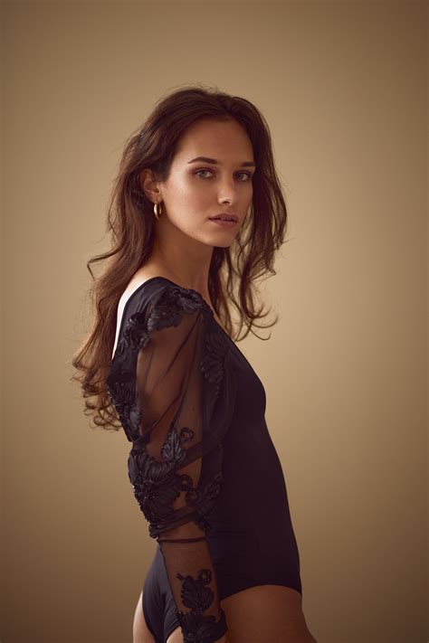 Janina :: Behance