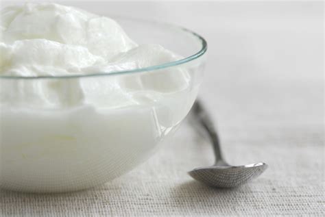 Маска для волос с йогуртом: самые эффективные йогуртовые маски для ...