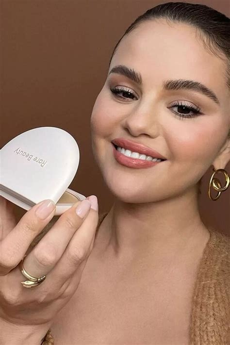 Selena Gomez suffers wardrobe malfunction as she gets ready for Rare Beauty event - The Mirror US