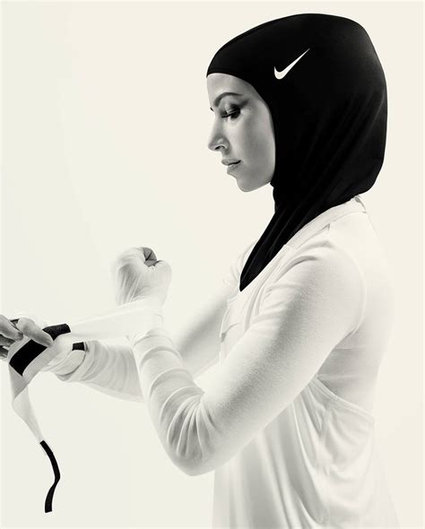 Nike Представил Первый Спортивный Хиджаб | SASS