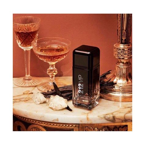 Carolina Herrera 212 Vip Black Own The Party NYC - Pazu.vn
