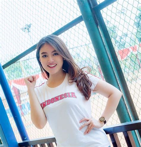 Nabilah Ayu - Biodata, Profil, Fakta, Umur, Agama, Pacar, Film