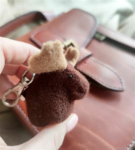 Брелок из шерсти. Дракон, кролик, лось, енот, барсук, котик, слон ...