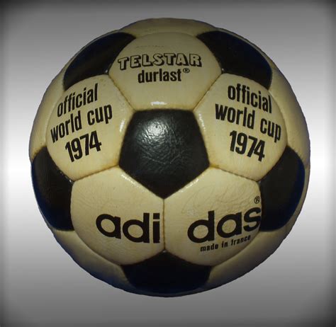 Telstar Durlast - мяч с гарантией качества!