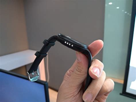 Computex 2018: ASUS Unveils VivoWatch BP