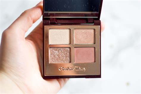 Charlotte Tilbury – купить с доставкой по Москве | Интернет-магазин ...