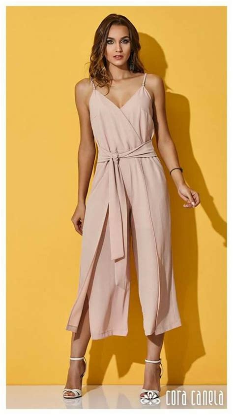 Pin by Patricia Vila Verde on Macacões fashion | Fashion outfits ...