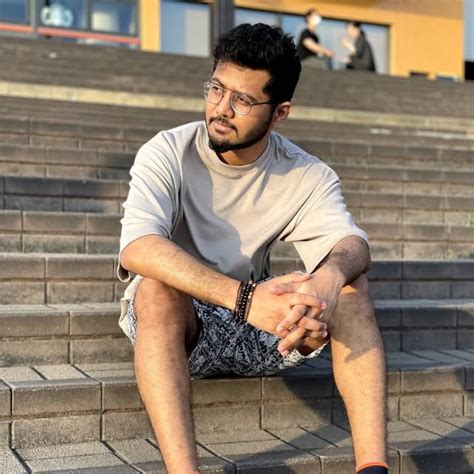 Harshit Chouhan (@harshit_54_) • Threads, Say more