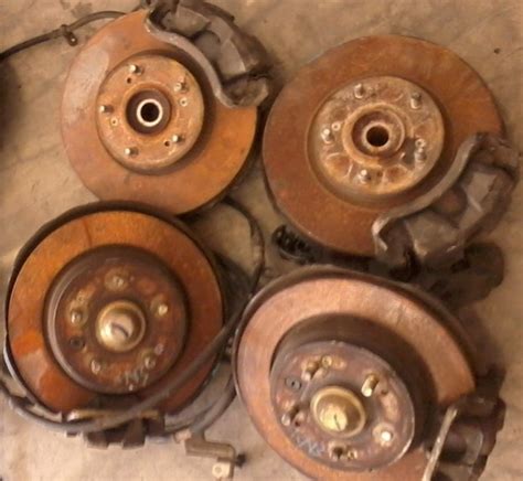 Honda Stream Rn6 Stock Brakes, Car Accessories, Accessories on Carousell