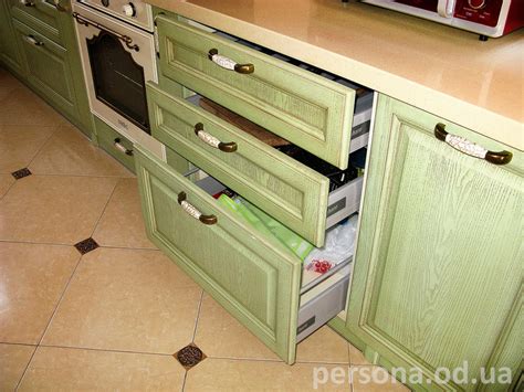 Выдвижные ящики для кухни фурнитура блюм - 80 фото