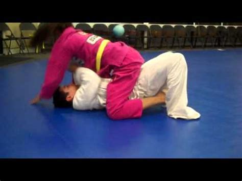 Girl vs Boy Brazilian Jiu-Jitsu Sparring T - YouTube