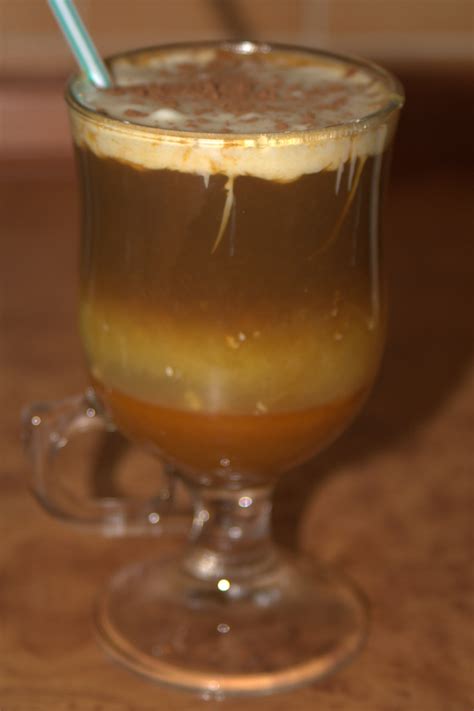 Кофе "Шмель" | Caramel, orange juice, espresso, cream, cocoa… | Slava ...