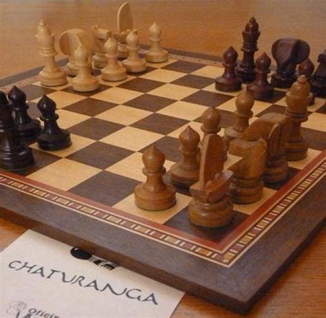 Индийские шахматы - история, правила и варианты, фото
