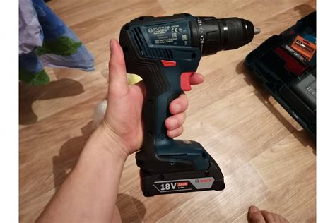 Аккумуляторный шуруповерт Bosch GSR 18V-50 06019H5020 в Санкт ...