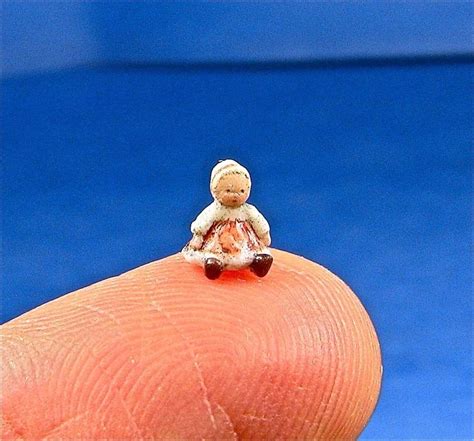 Pin on ДЕТИ-ИГРУШКИ. (миниатюра) | Miniature dolls, Tiny dolls, Vintage ...