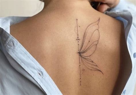 Tatuajes de línea fina que significan amor propio