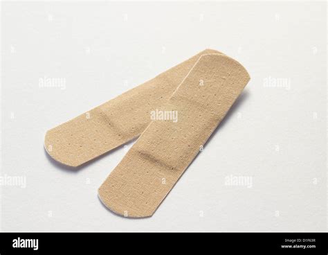 Adhesive bandages hi-res stock photography and images - Alamy