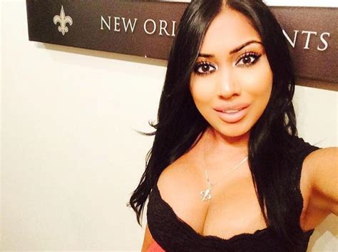 Perfect DSLs : r/BrownHotties