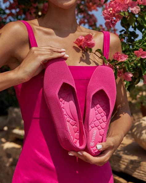 Official Website of VIVAIA Shoes | Comfortable, Sustainable & Washable ...