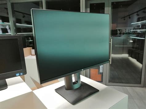 LT SHOP - Used Monitor Price 145$ HP Z24n 24" Widescreen...